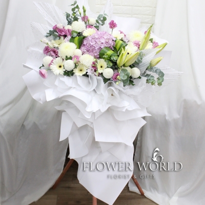 Sympathy | Wreath | Bereavement | Crematorium | Funeral Parlour ...