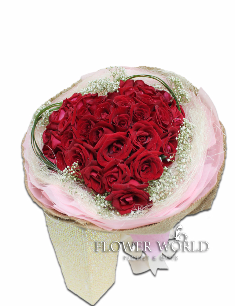 Red Roses | Heart Shaped Flower | Heart Bouquet | Anniversary Flower ...